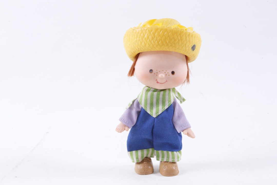 Strawberry Shortcake Doll Huckleberry Pie Toy Figure Redhead Blue Green ...