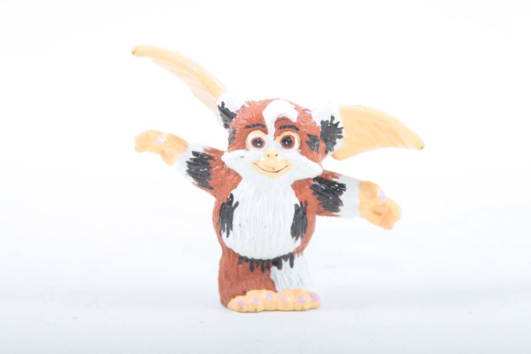 Gremlins Hugging Plastic Figure Toy Movie Character Brown White Black ...