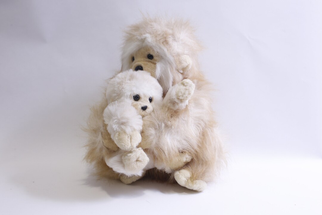 Plush Monkey Mother Hugging a Baby Monkey, Kids of America Corp ...