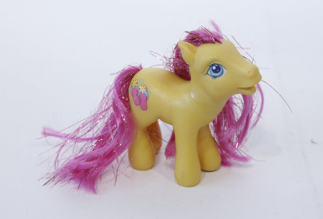 My Little Pony, Flippity Flop, PVC Figure, Shimmer Pony Series, Yellow ...
