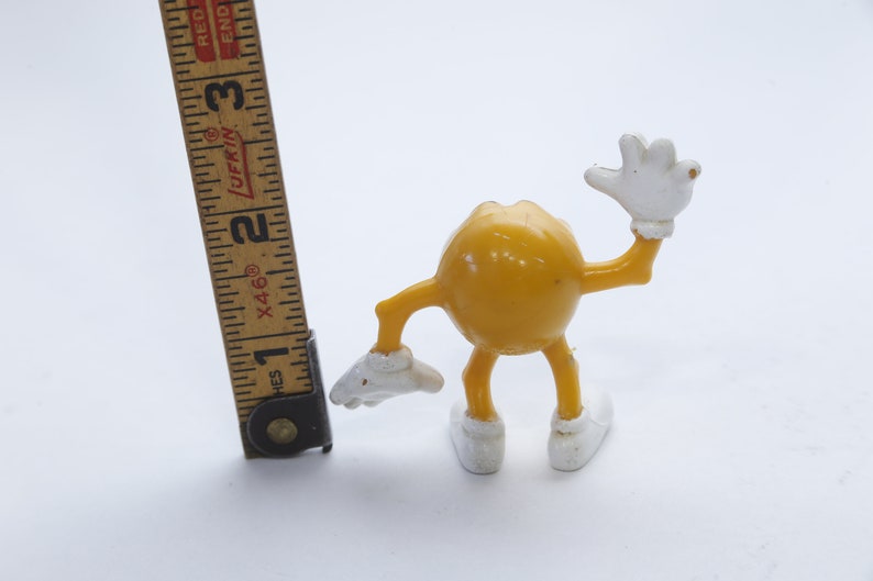 Pac-man Smiling Face Yellow PVC Figure Waving Hand - Etsy