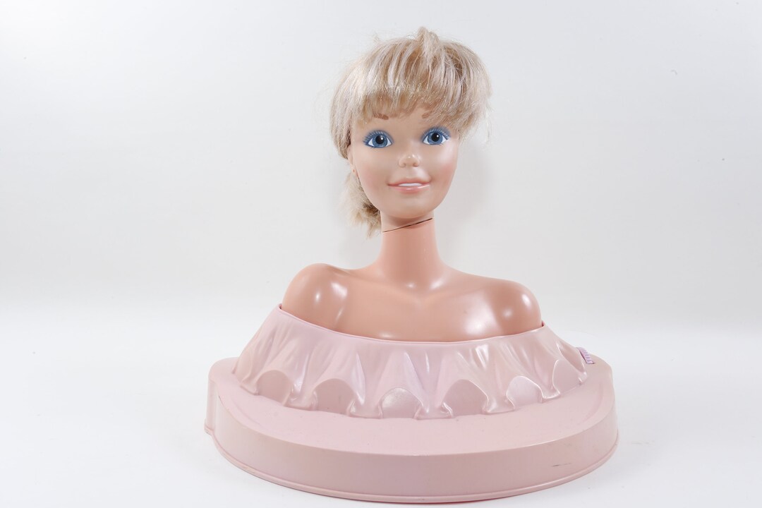 Vintage 1970s Barbie Styling Head Woman Bust Plastic Toy Moving Details ...