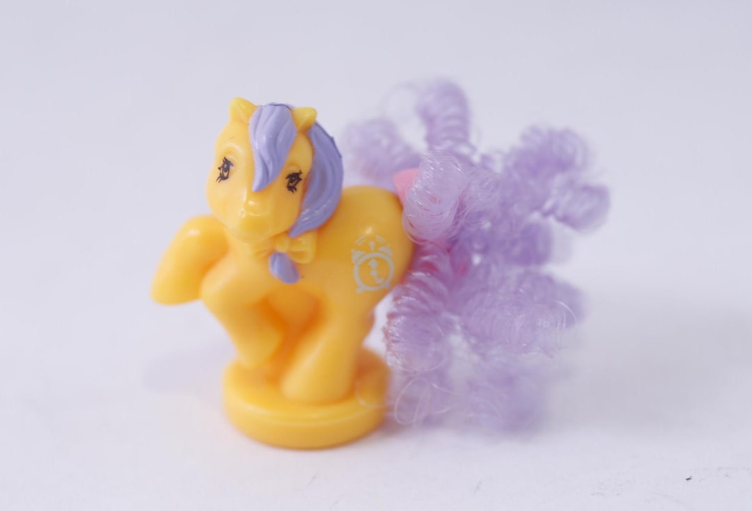 Ponytail Petite Ponies, Clock Petite, PVC Figure, Yellow Body and ...