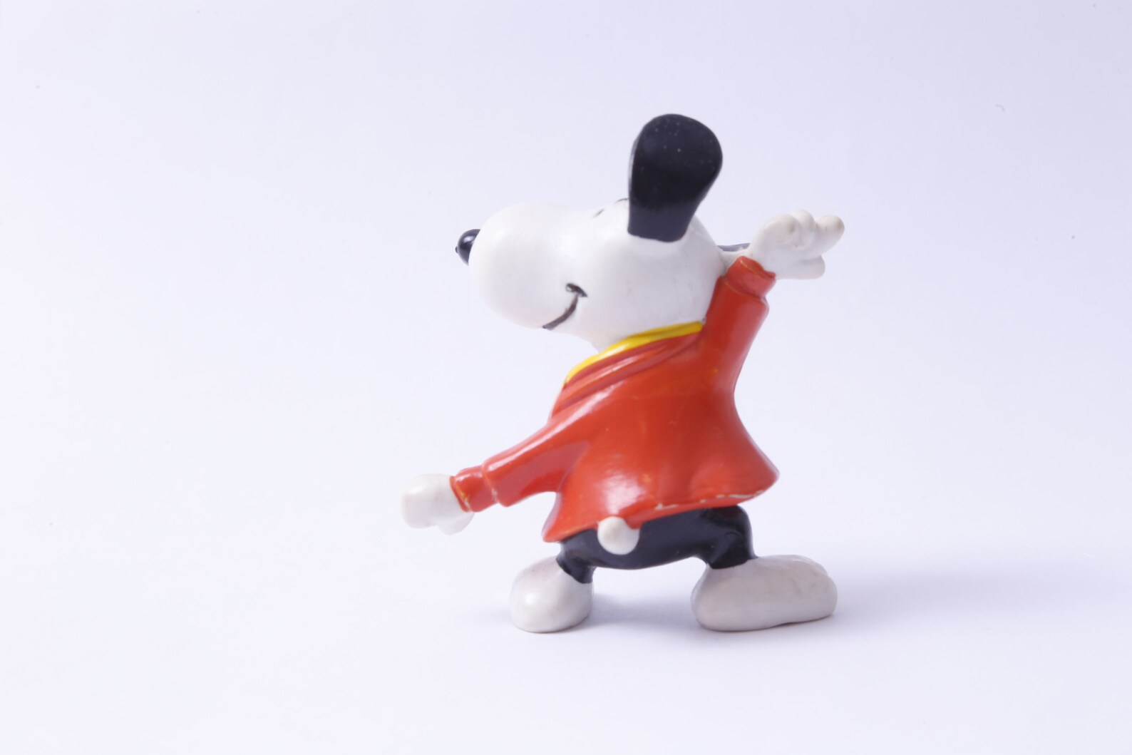 Peanuts, Snoopy, Skier, 1970's Dog, PVC Figure, 3", Red Skis, Purple ...