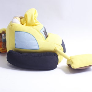 Gund, Plush Bulldozer With Teddy Bear, Lights and Sound, Toy, Soft Toy ...