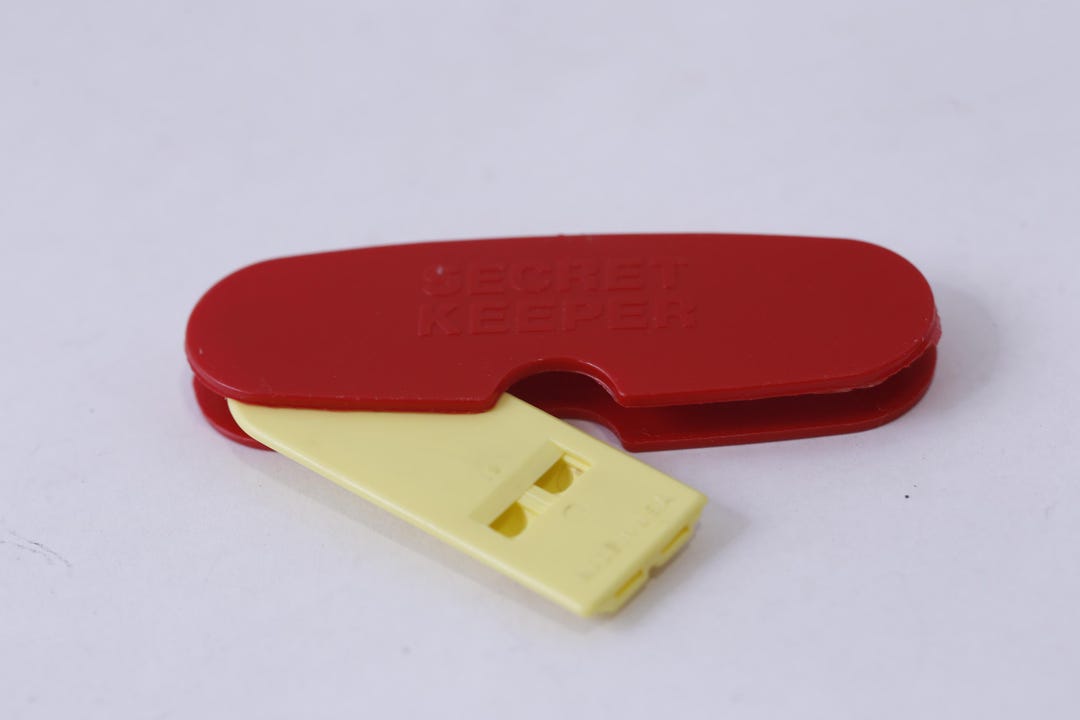 Secret Keeper, Whistle, Red-yellow, Folding, Emergency, Safety, Plastic ...