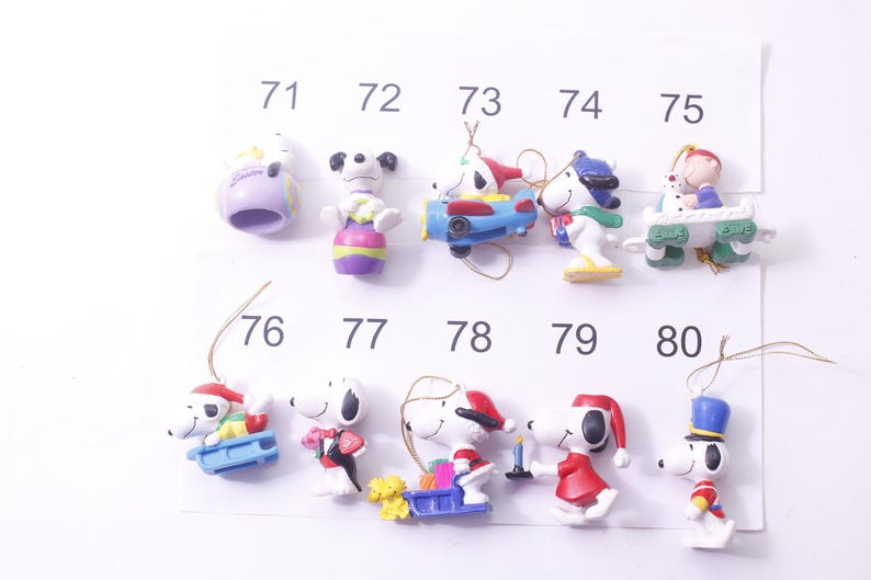 Pick Your Own #2 - Vintage Snoopy Peanuts, PVC Figures, Key Chains ...
