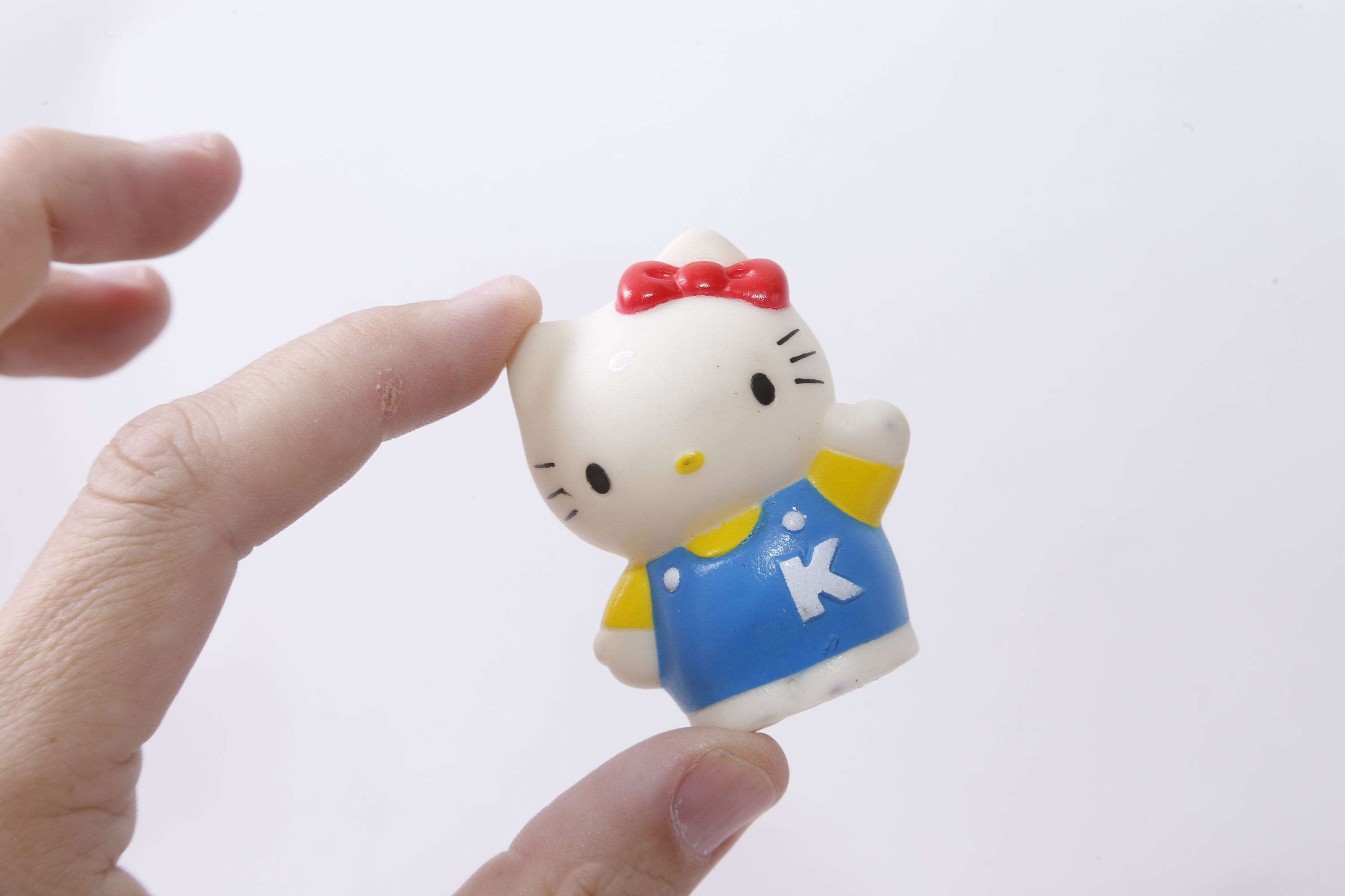 Blue Hello Kitty Bow