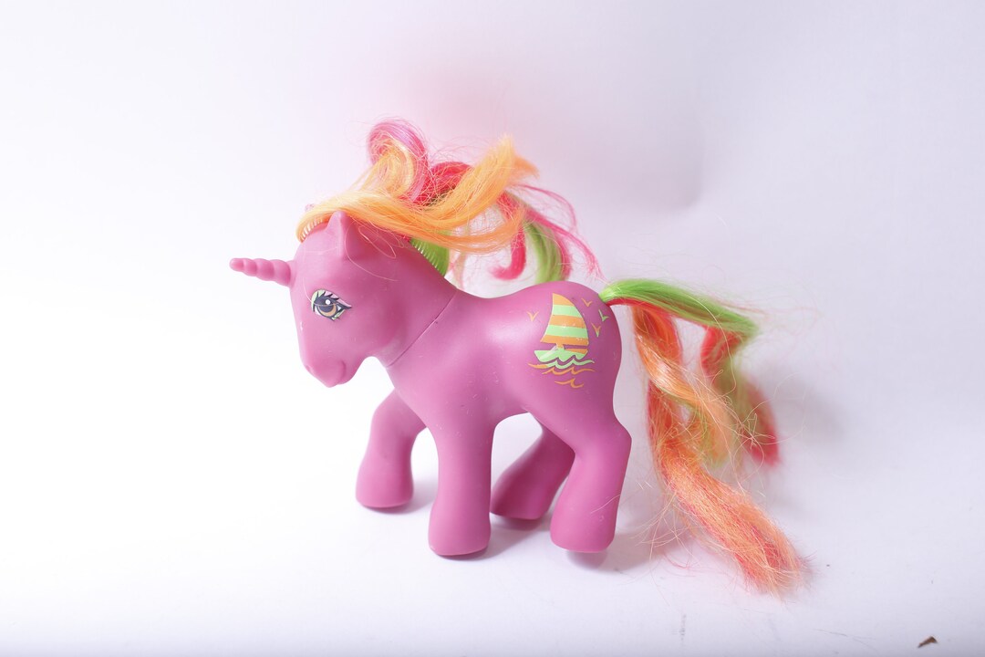 My Little Pony, Hula Hula, PVC Figure, Unicorn, Tropical, Fantasy, 1985 ...