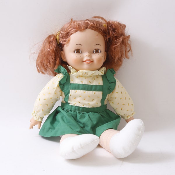 Northern Tissue Girl - Etsy