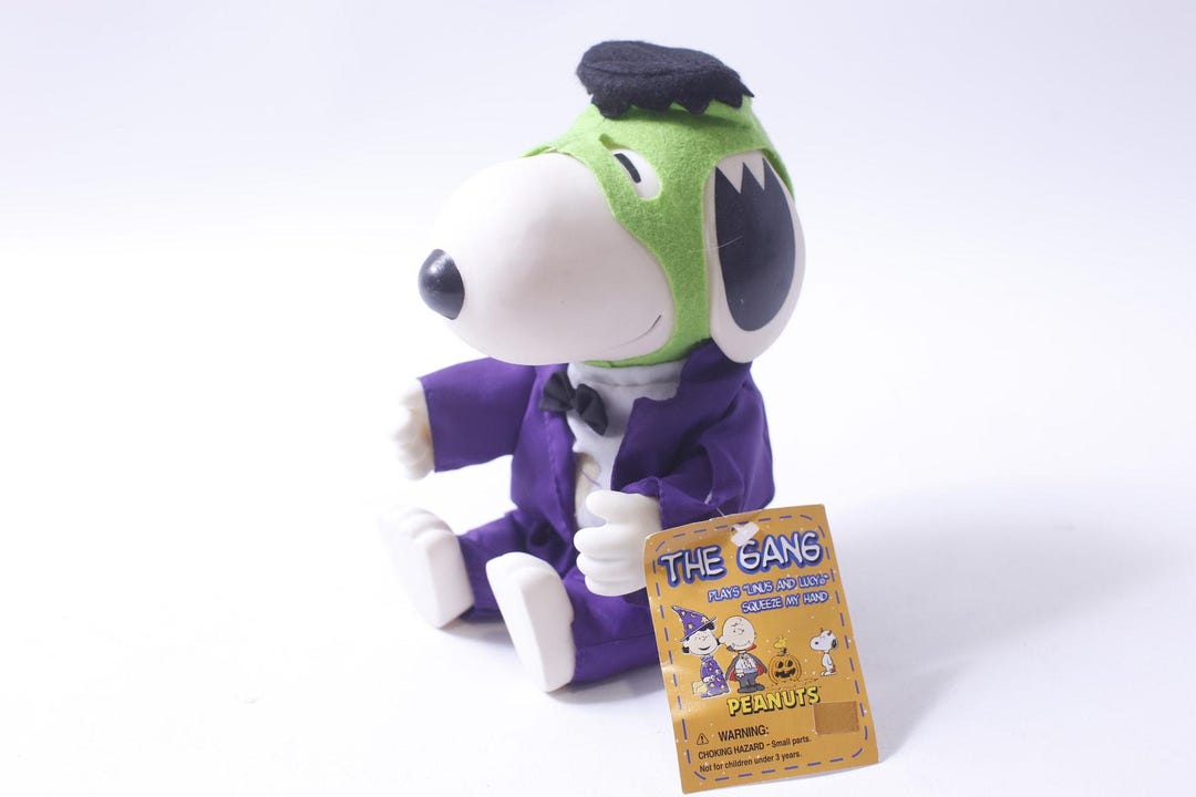 Gemmy, Snoopy, Peanuts, Vinyl, Frankenstein, Halloween, Linus, and Lucy ...