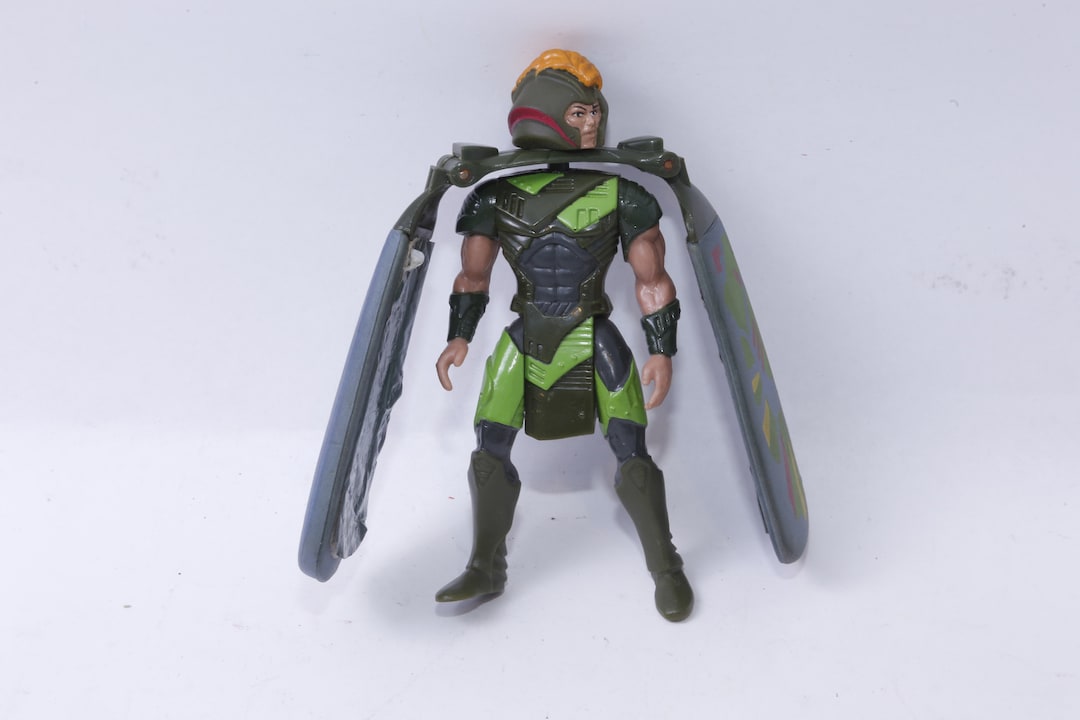 Dragon Flyz Green, Action Figure, Flying Like Helicopter, Folding Wings ...