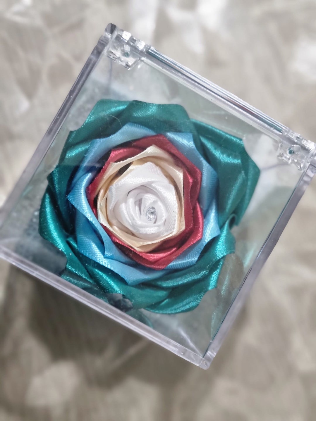 An Eternal Rose is a Timeless Gift That Captures the Beauty and ...