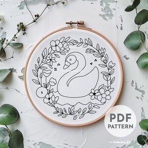 Cute Swan Hand Embroidery Pattern, Baby Swan Embroidery, Swan ...