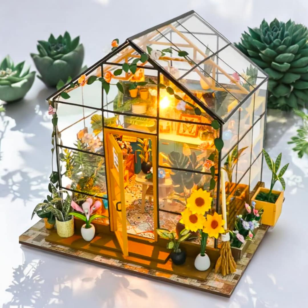 DIY Book Nook Kit Greenhouse, Miniature Greenhouse Kit, LED Book Nook ...