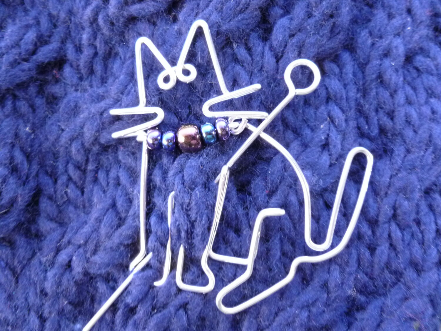 SITTING CAT Shawl Pin Wirework - Etsy