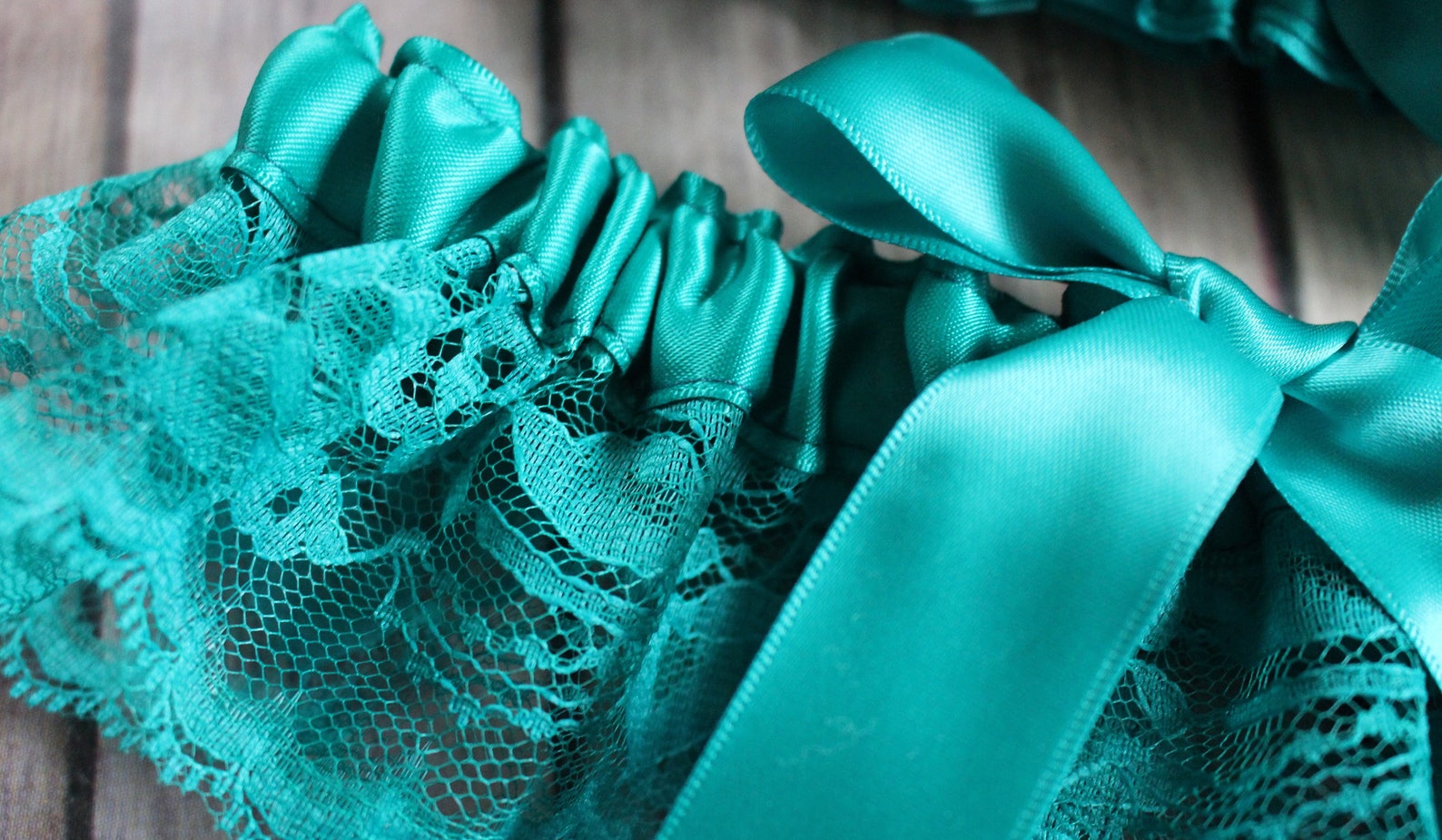 Romantic Lace Garter Set Jade/teal-includes Toss Garter-wide - Etsy