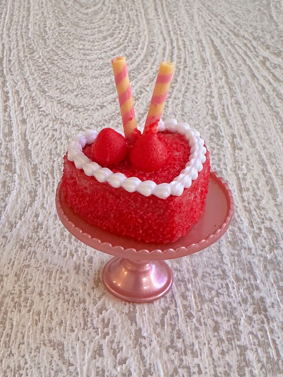 Miniverse Make It Mini Valentines Cake - Etsy