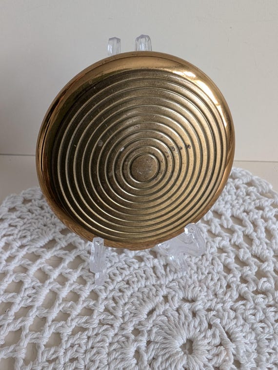Vintage powder compact. 1950's? Black growgrain front… - Gem