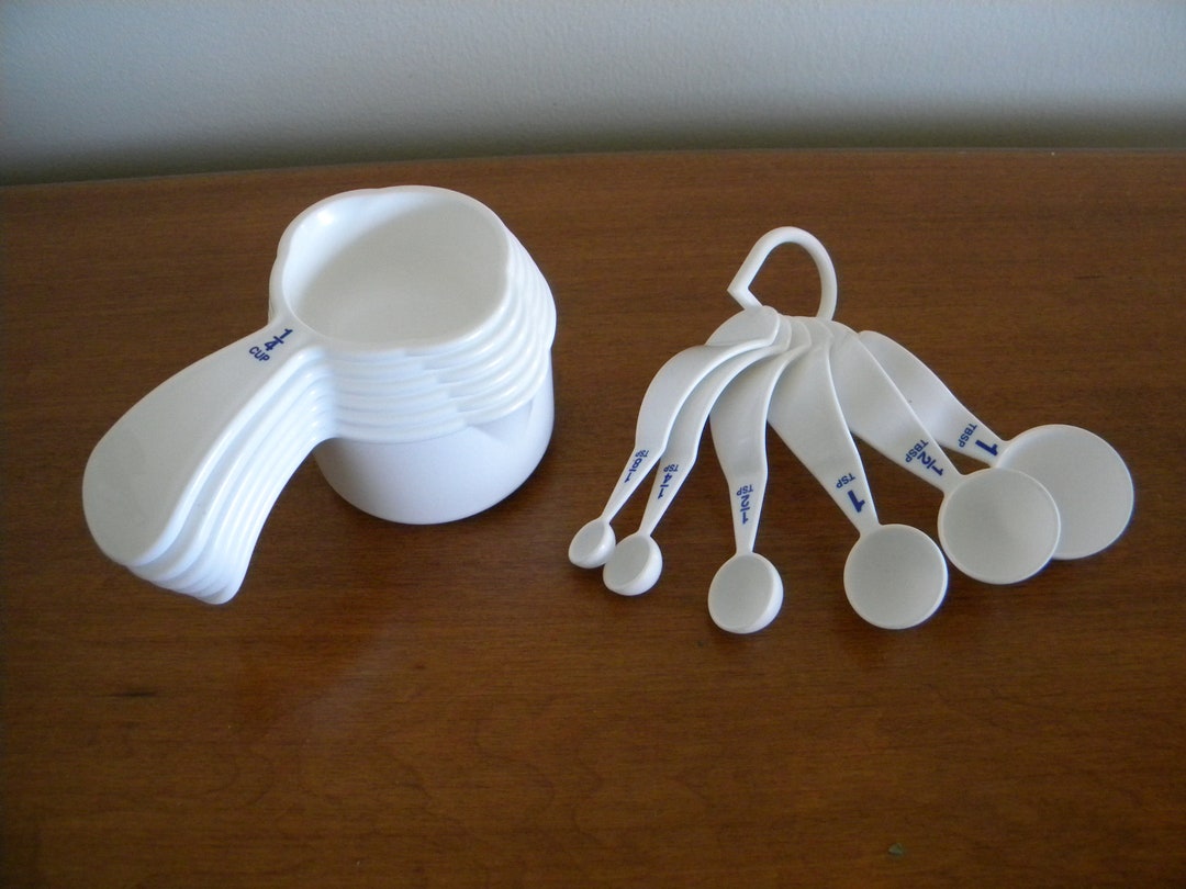 Tupperware Measuring Cups and Measuring Spoons, NOS, Complete With ...