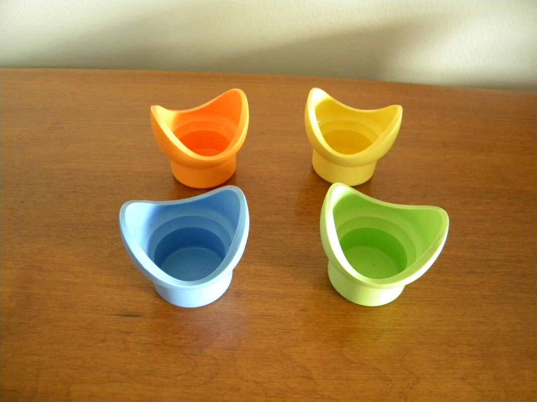 Tupperware Multi Color Egg Cups Holders Set of 4, Rainbow Colors, New ...