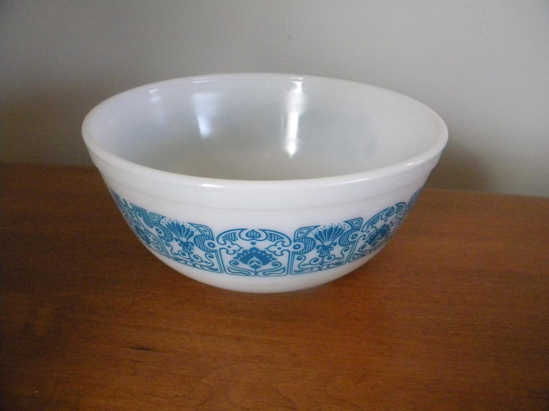 Vintage Pyrex Horizon Blue Mixing Bowl #403 Nesting Bowl, 2 1/2 Quart ...