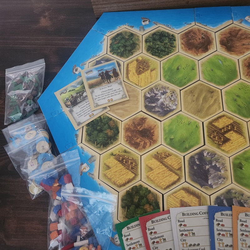Catan Gift - 60+ Gift Ideas for 2025
