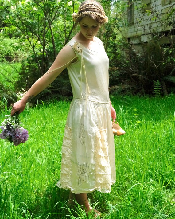 1920s Robe de Style Wedding Dress - Gem