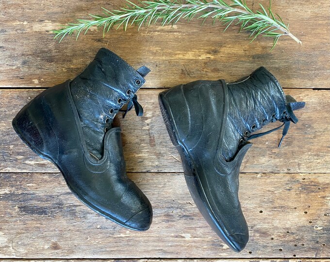1910s Children's Lace up Boots With Rain Goulashes - Etsy