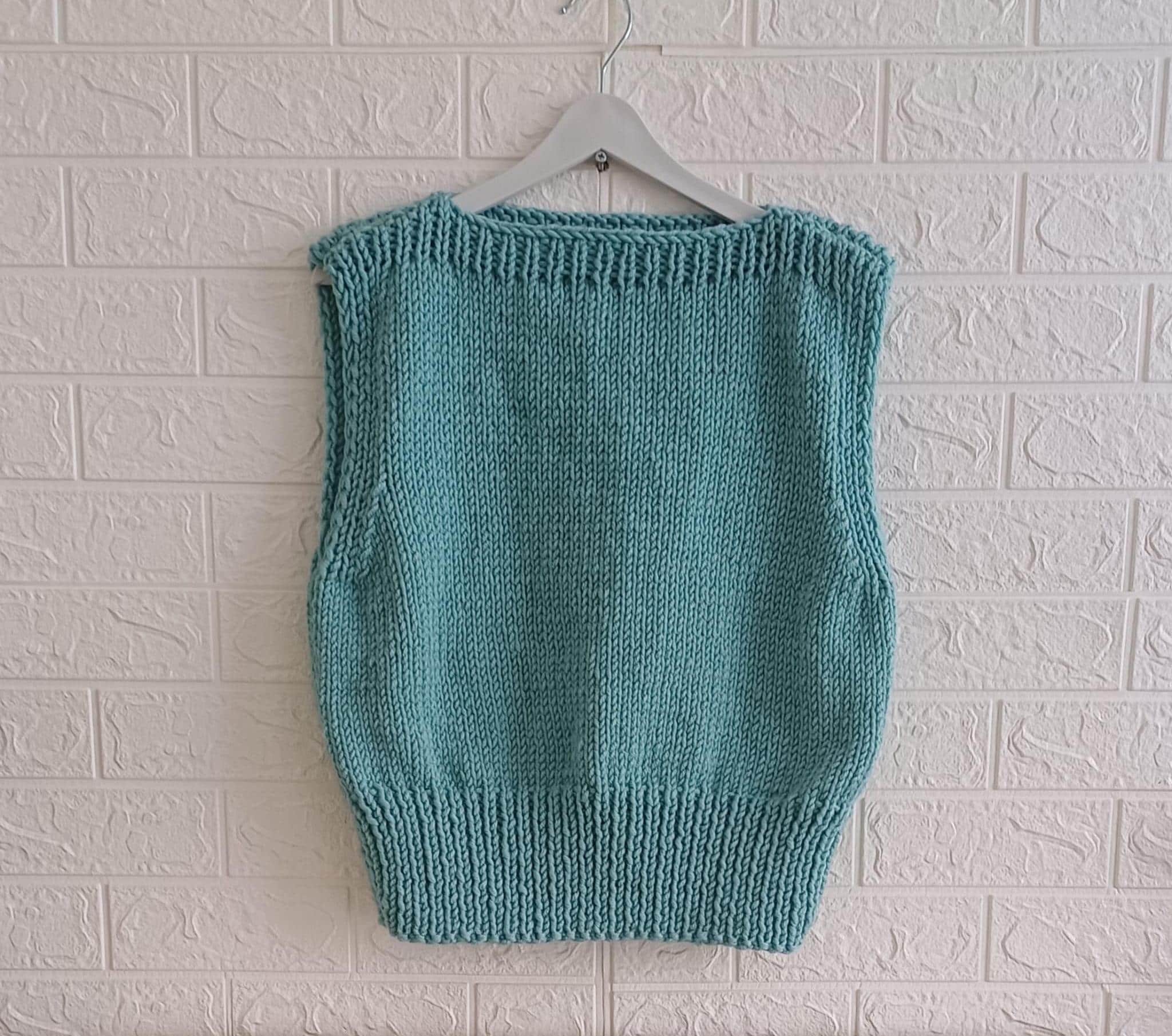 Beginner Knit Vest Pattern: Chunky Yarn Sleeveless Sweater (english PDF ...