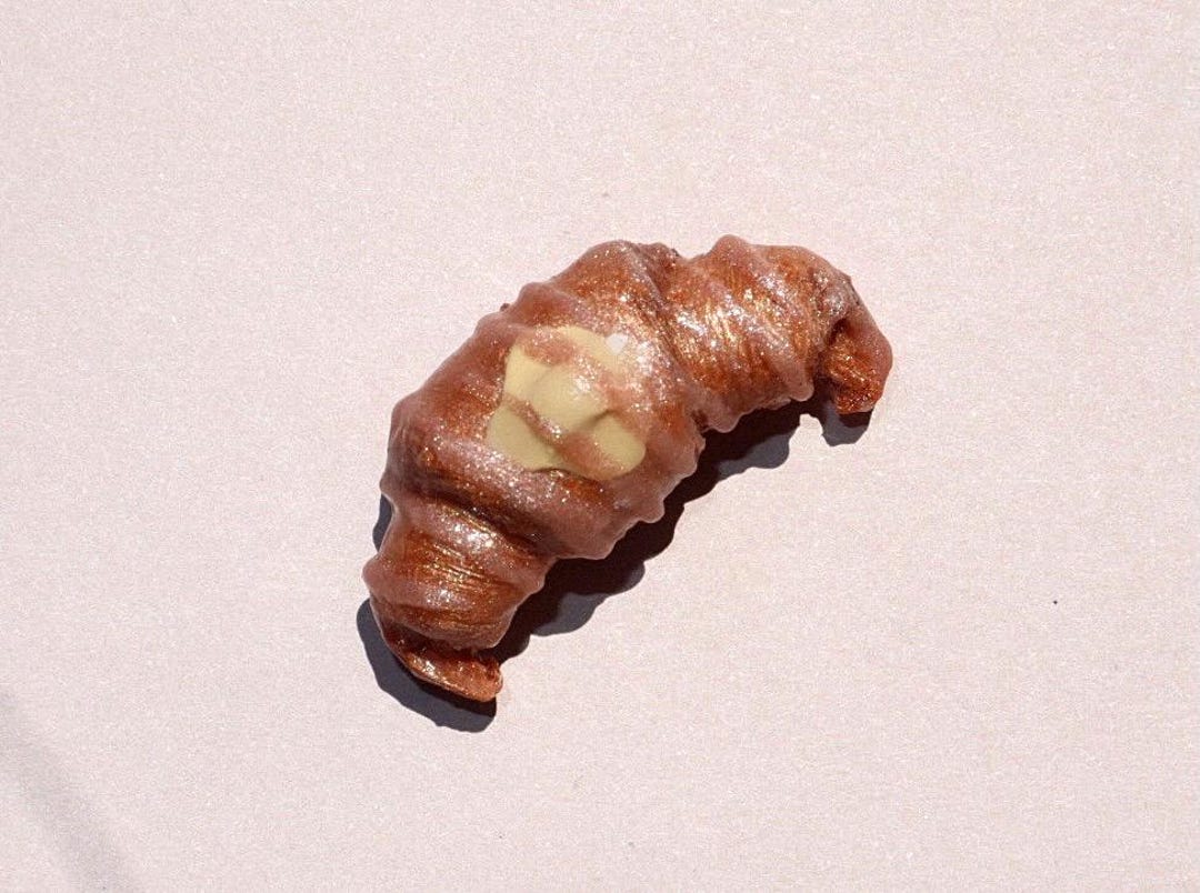 Croissant Magnet | Fridge Magnet | Handmade Gift for Everyone | Mini ...