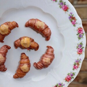 Croissant Magnet | Fridge Magnet | Handmade Gift for Everyone | Mini ...