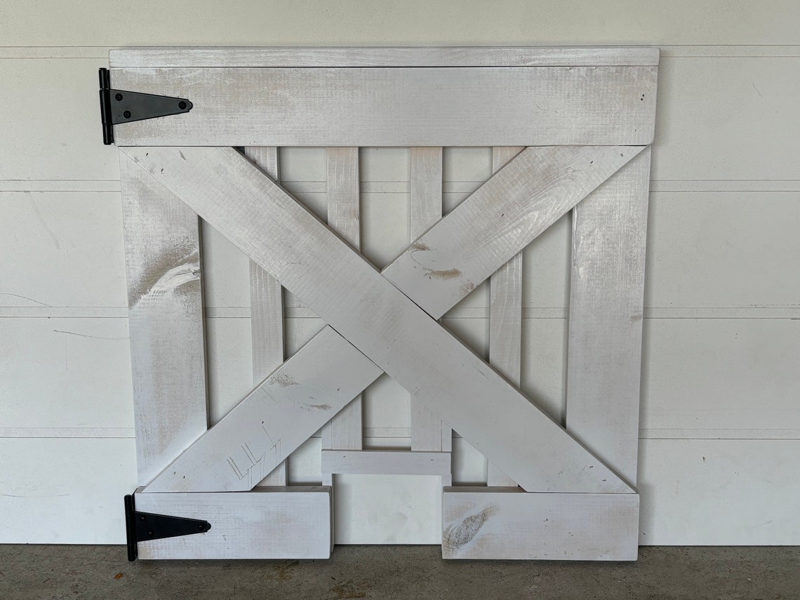 Wooden Baby Gate. Customizable Size for Every Entryway. Outdoor/indoor ...