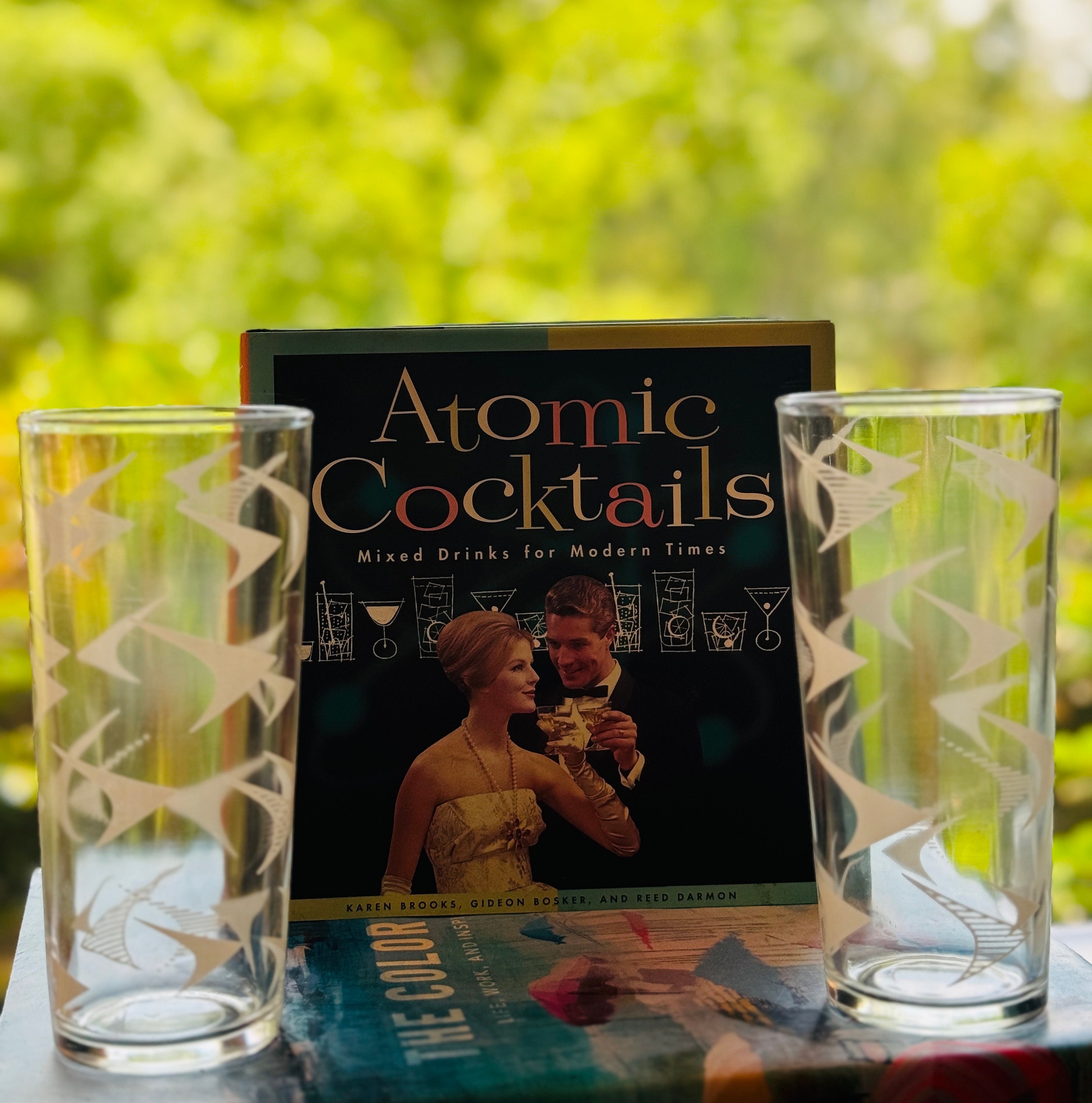 Vintage 1950s Atomic Boomerang Tumblers glasses and Atomic Cocktails ...