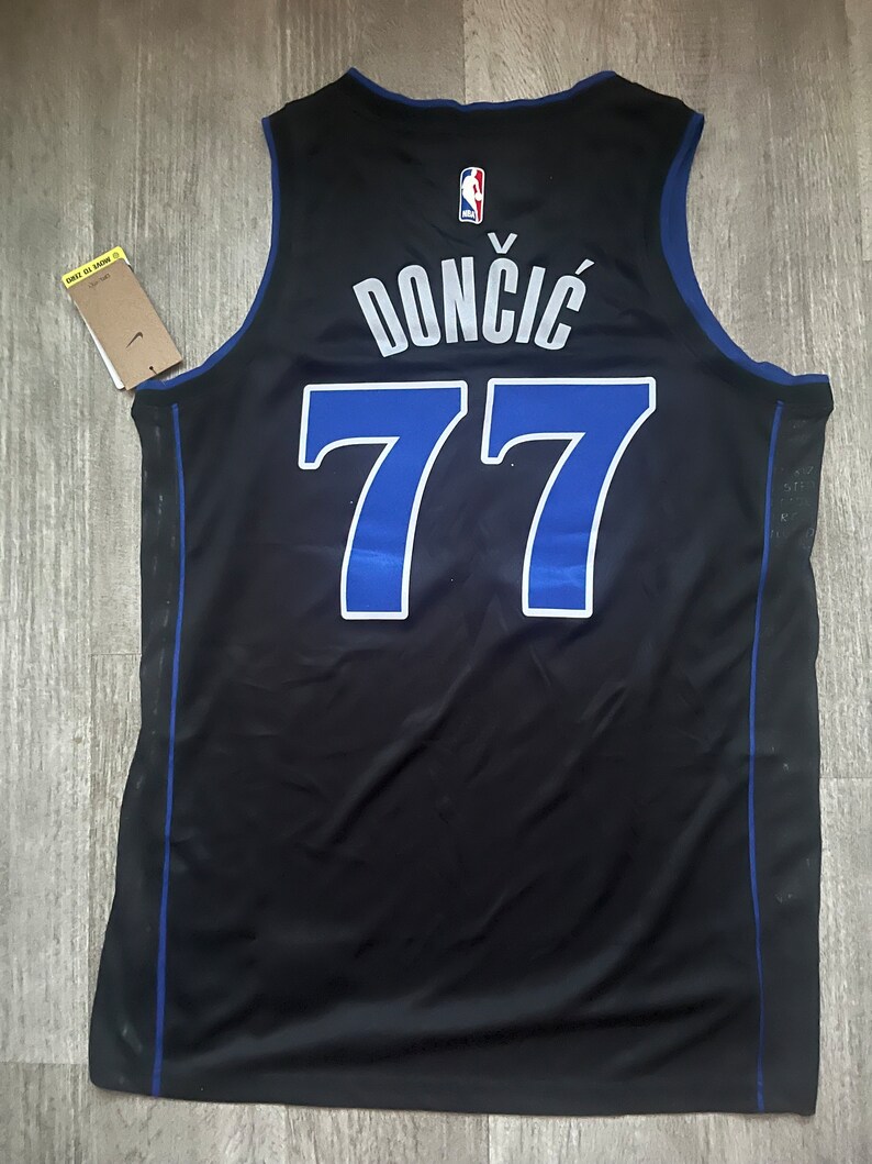 Luka Doncic Dallas Mavericks Jersey Large Mens Black NBA 77 Mavs - Etsy