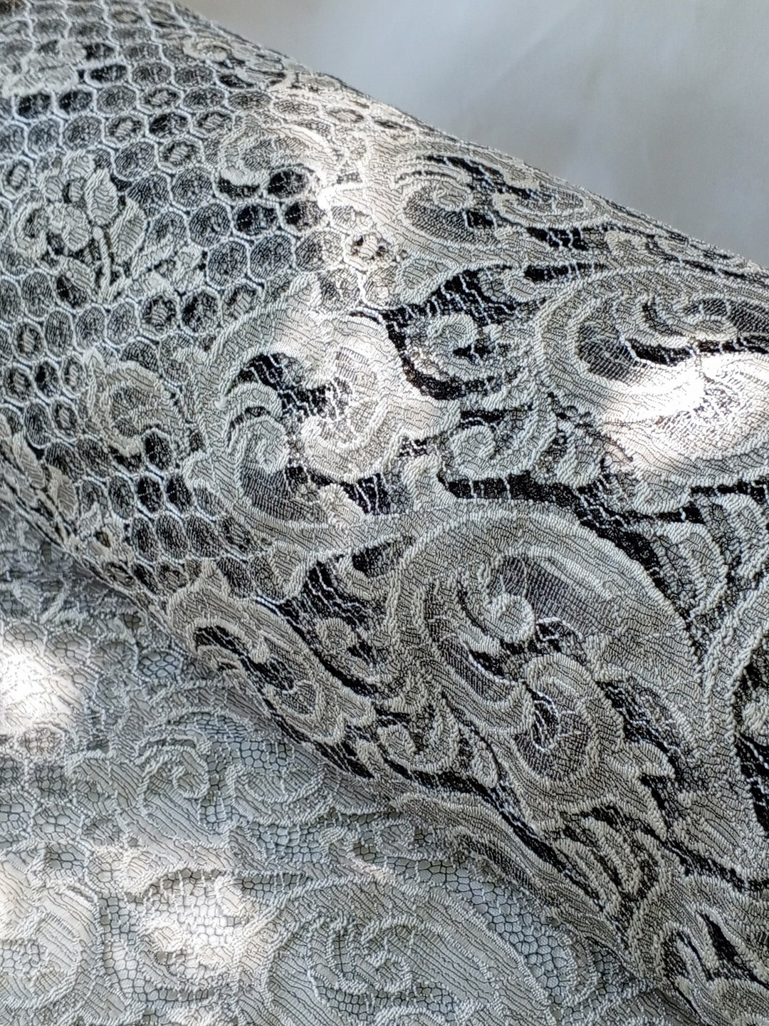 Cream/black "angelic Swirl Lace” Silver Grey Elegant Vintage Delicate ...