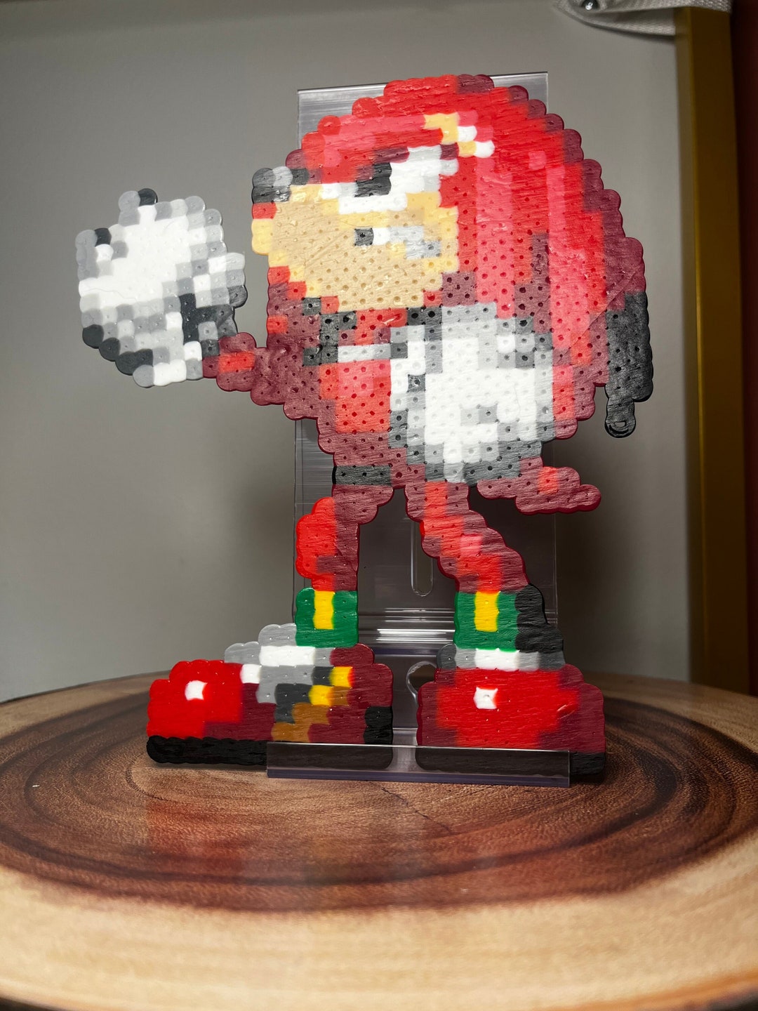 Pixel Art Knuckles Echidna. Sonic the Hedgehog 3. Perler Bead/ Fuse ...