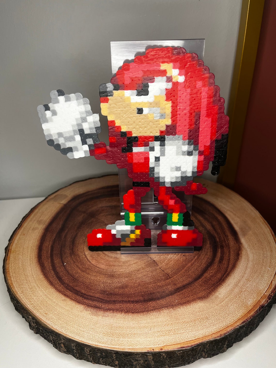 Pixel Art Knuckles Echidna. Sonic the Hedgehog 3. Perler Bead/ Fuse ...