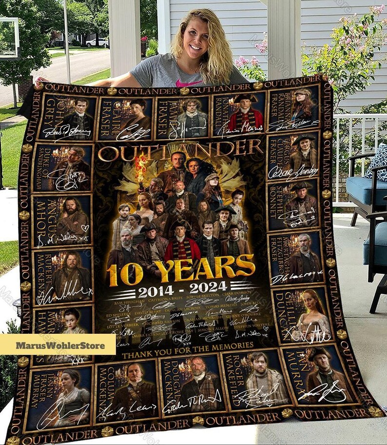 Outlander 10th Anniversary 2014-2024 Signatures Quilt, Outlander Quilt ...