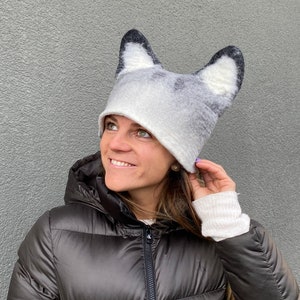 Eco-friendly Merino Wool Wolf Hat - Artisanal Felt Animal Cap for All ...