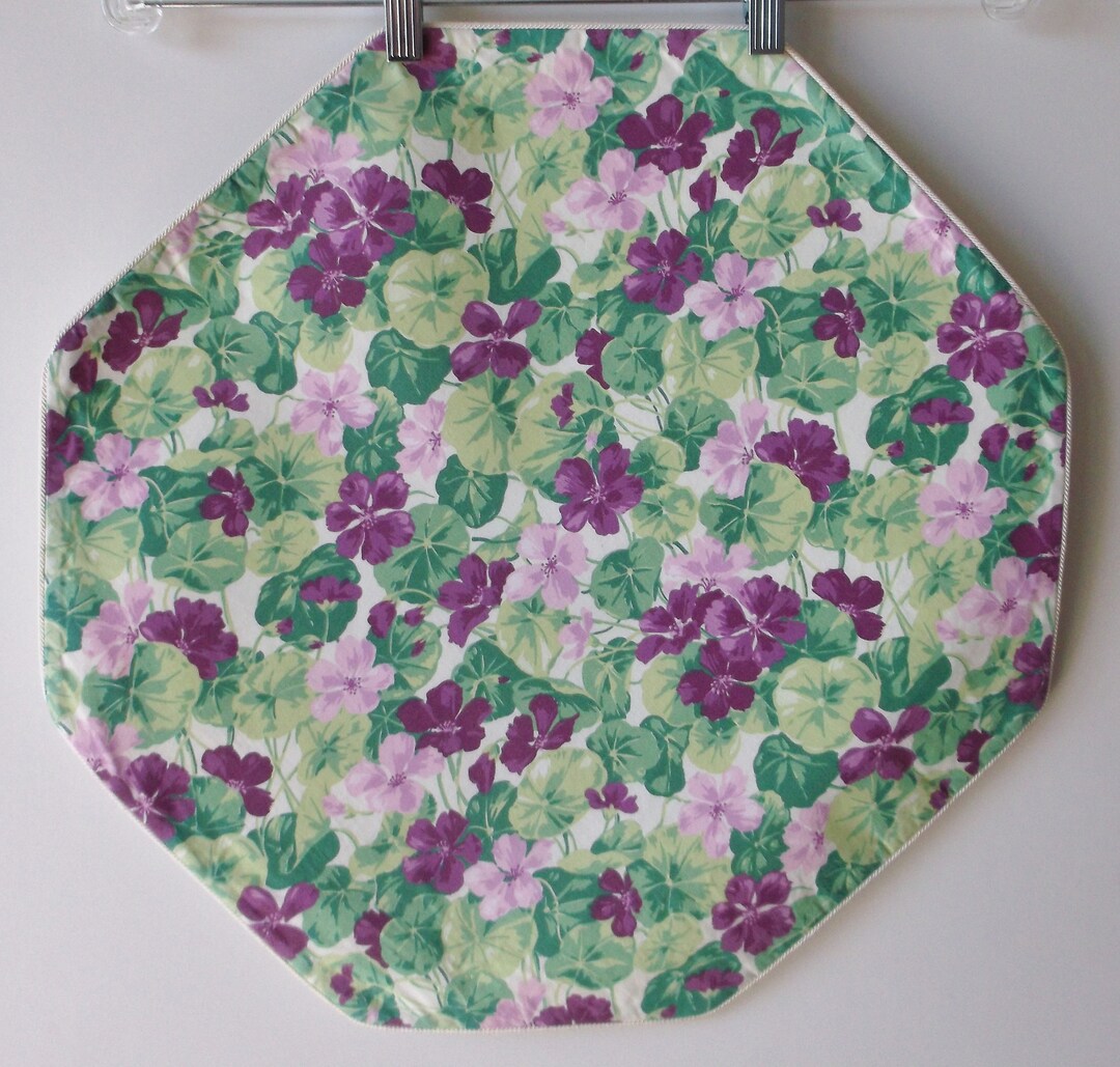 Violets in Lavender & Purple Centerpiece Mat #215 - Etsy