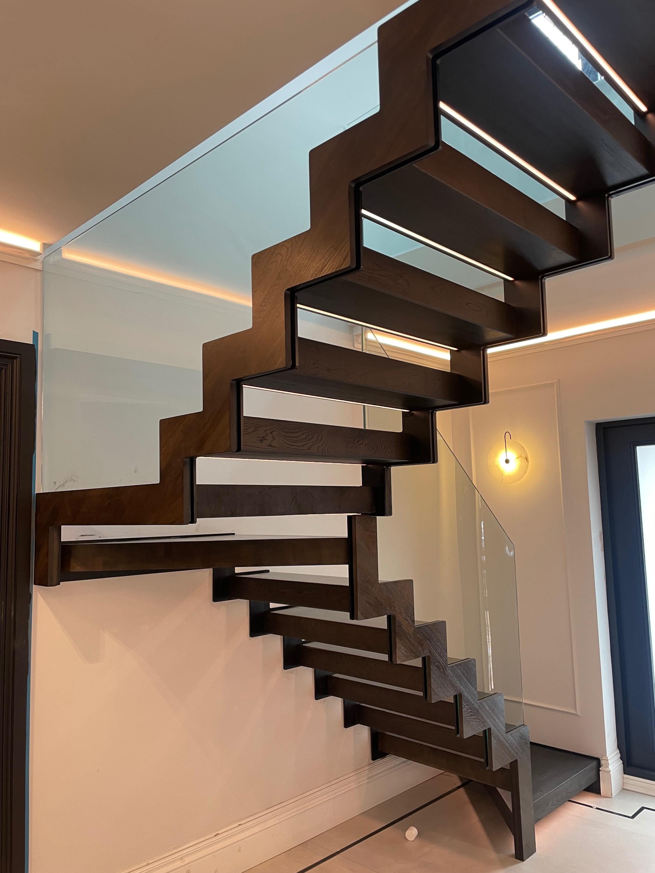 Zig-zag Staircase With Glass Balustrade - Modern Elegance for Your Home ...