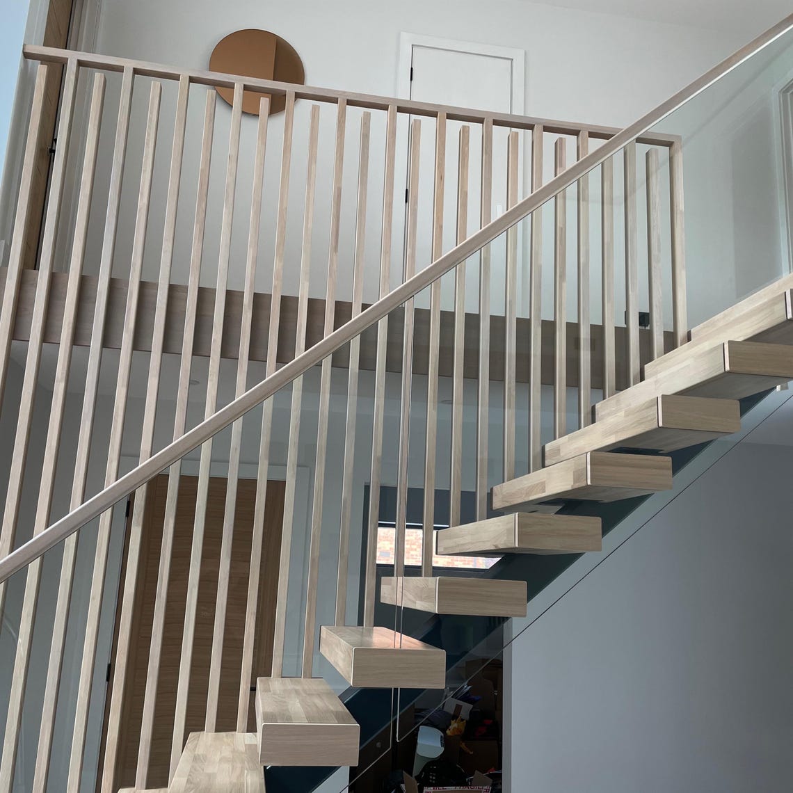 Central Spine Staircase Design / Modern Staircase - Steel & Oak Stairs ...