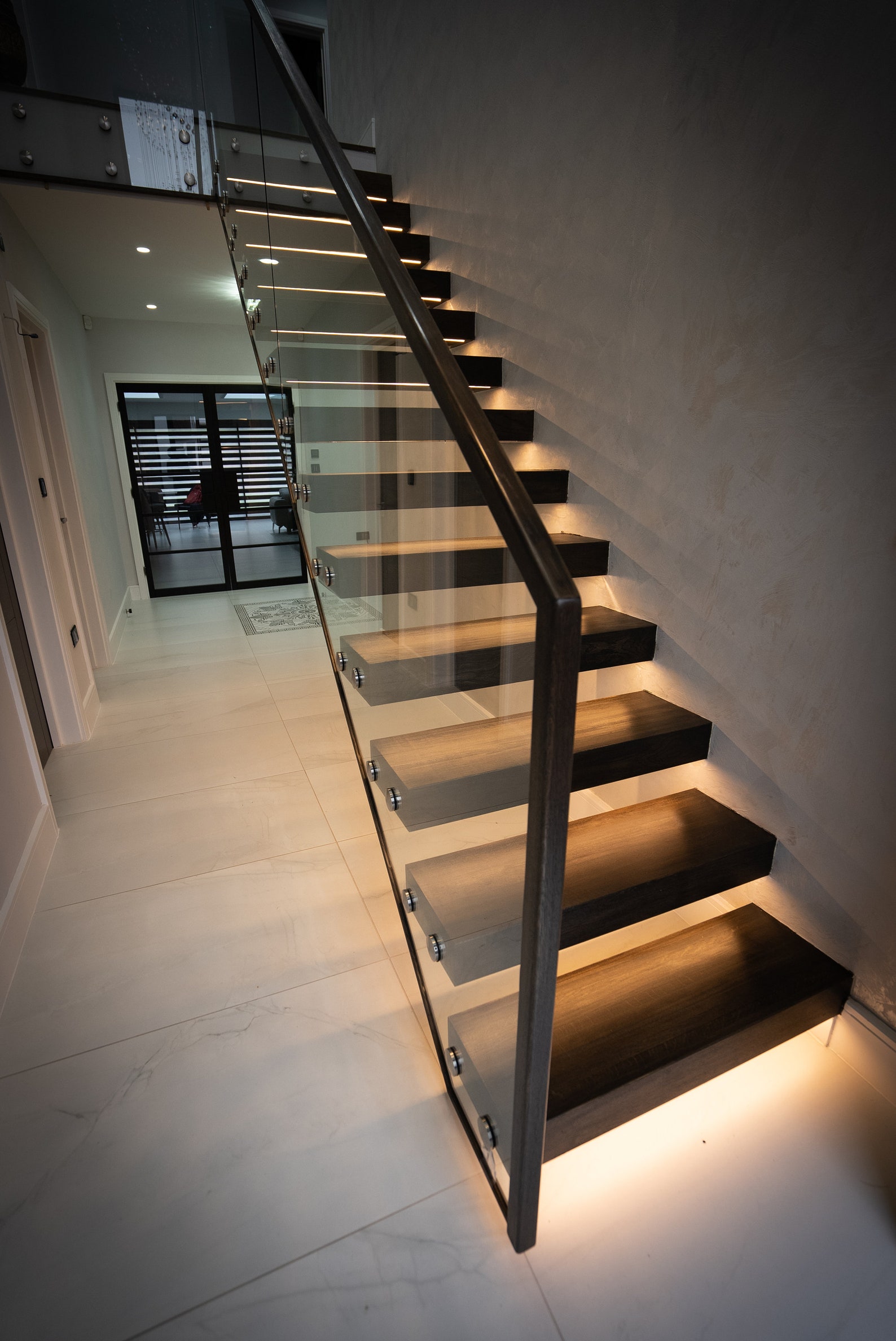 Floating Staircase, Oak Treads and Glass Balustrade - Etsy