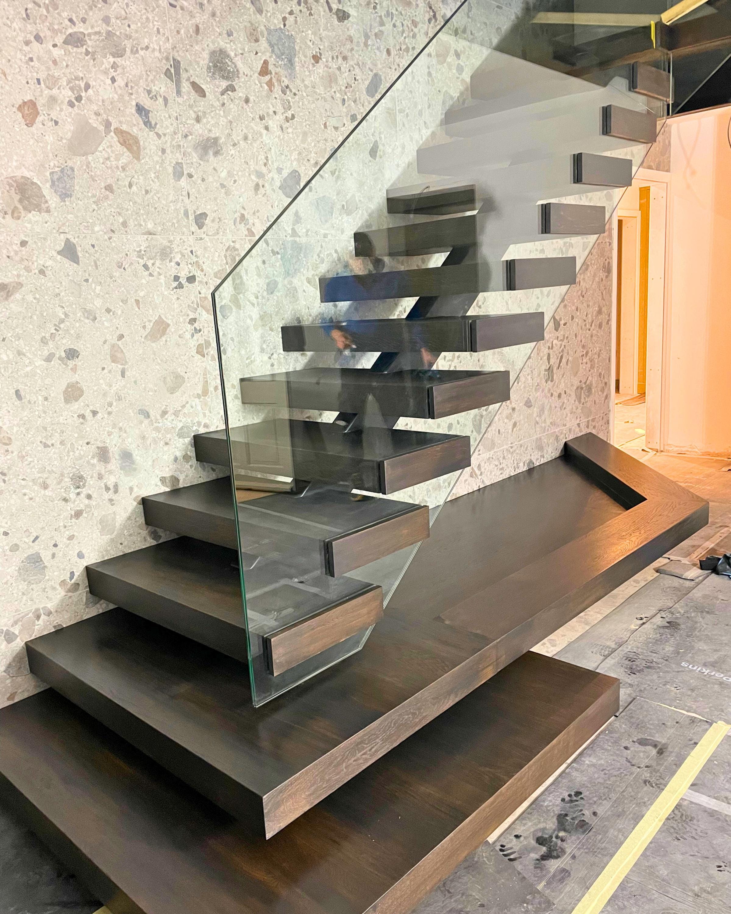 Central Spine Staircase Design / Modern Staircase - Steel & Oak Stairs ...