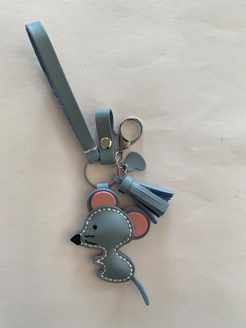 Handmade Useful Cute Mouse Keychain. - Etsy