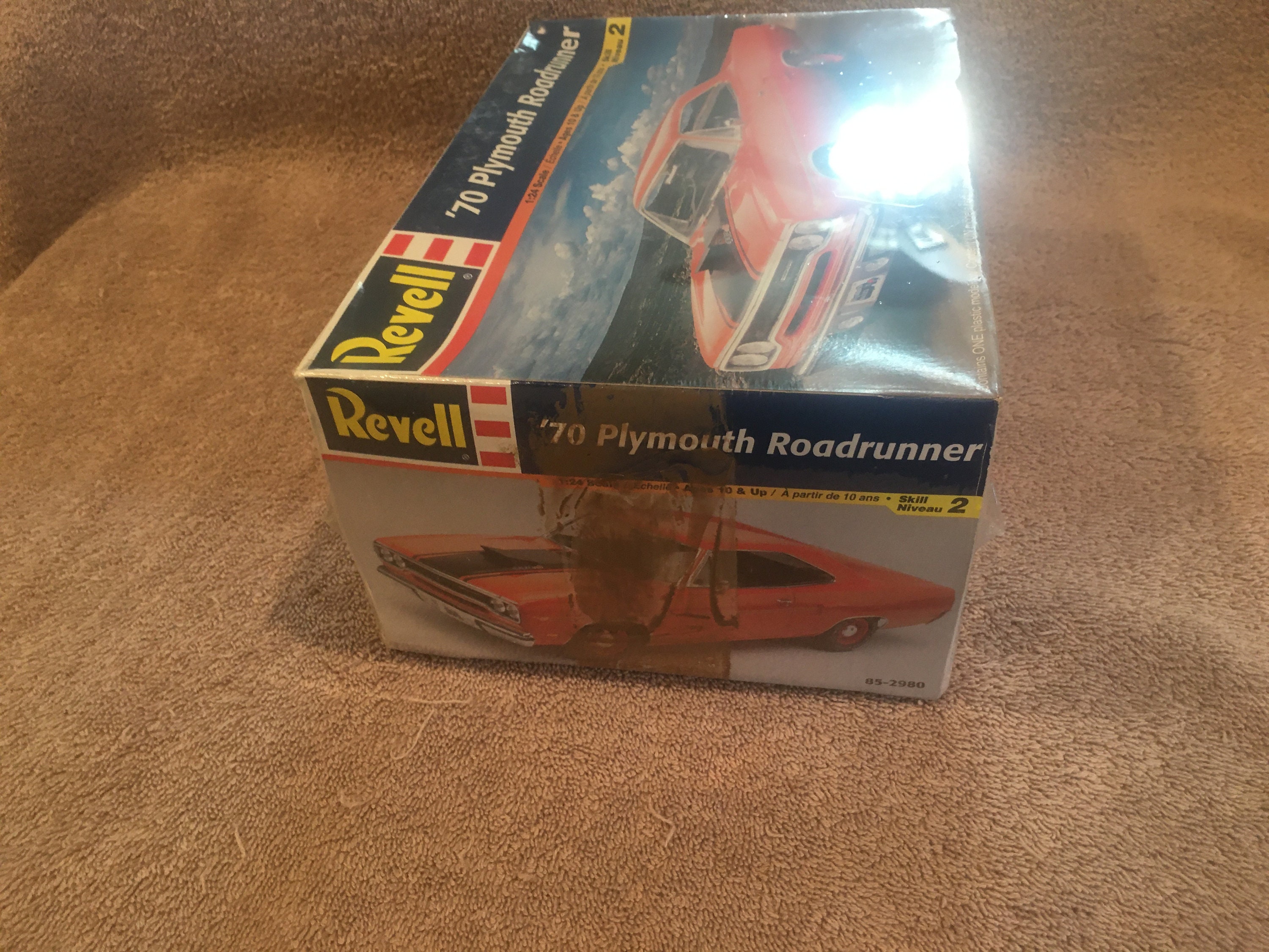 Vintage REVELL 70 PLYMOUTH ROADRUNNER Car Model 85-2980 1/25 Scale. 100 ...