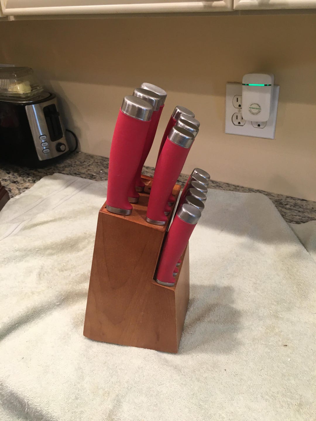 Retro Red Handled Cutlery Knife Set With Walnut Block 13pc ...
