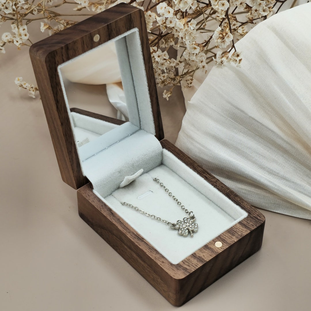 Personalized Necklace Box With Mirror for Her, Anniversary Gift for ...