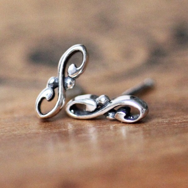 Infinity Earring - Etsy